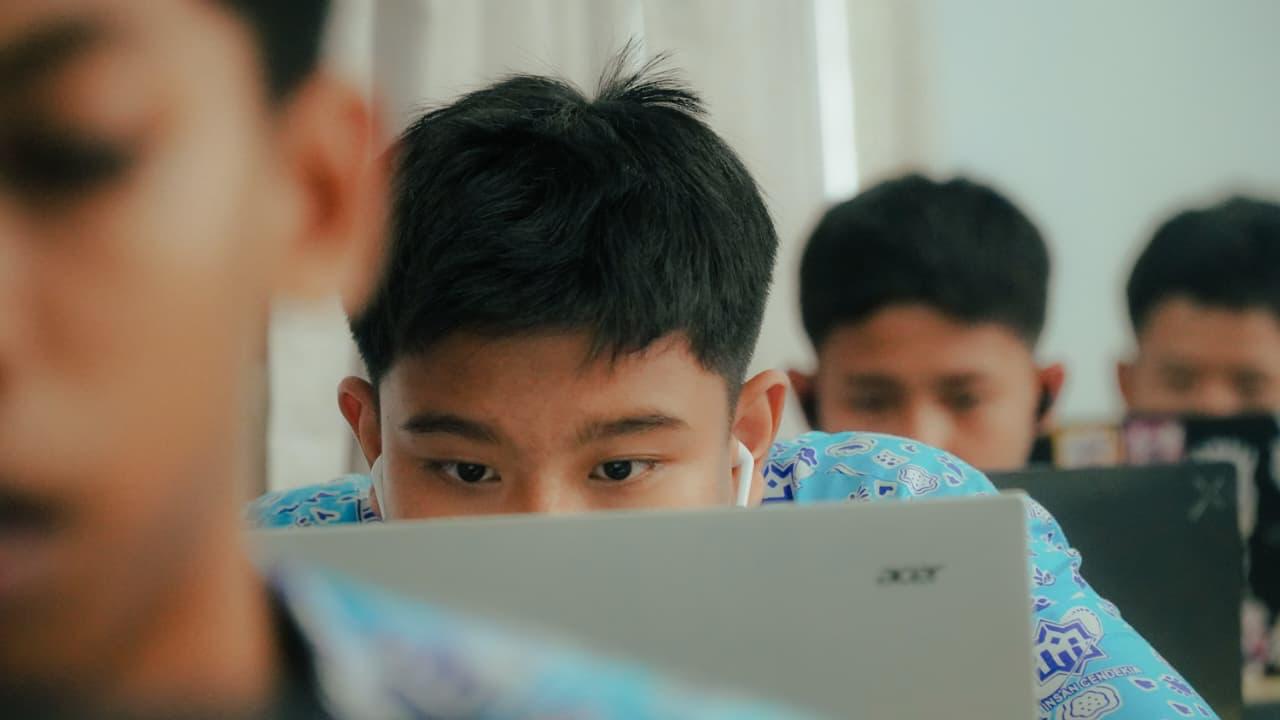 Bangga Berbahasa Indonesia, MAN IC Tampilkan Potret Semangat UKBI di ...